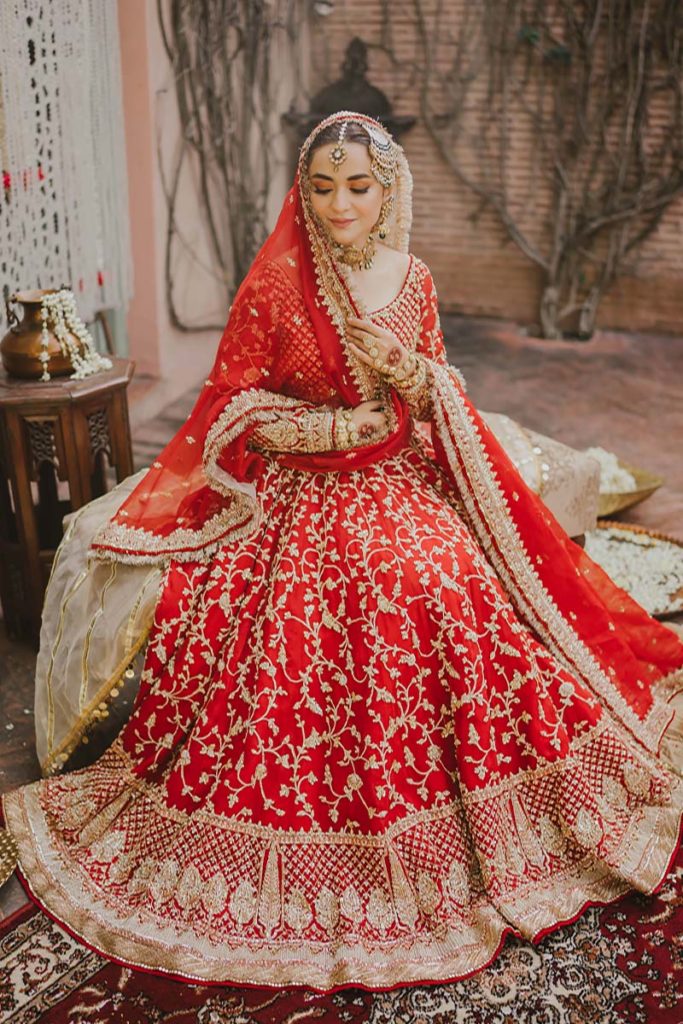 Gull-Aftab - Maha Wajahat Khan